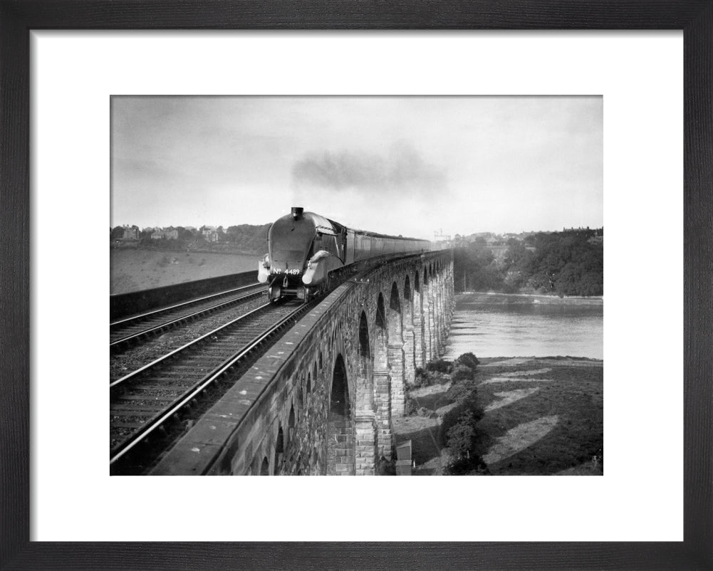 Coronation A4 Class steam locomotive crosses the Royal Border Bridge a ...