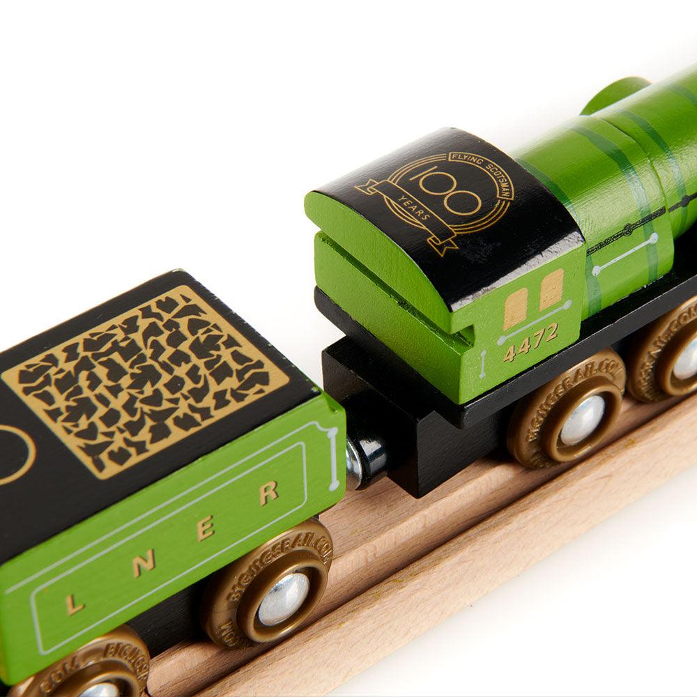 National Railway Museum Flying Scotsman Wooden Train Model Toy - Cente ...